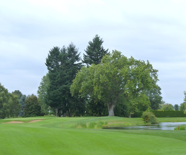 Columbia Edgewater Country Club